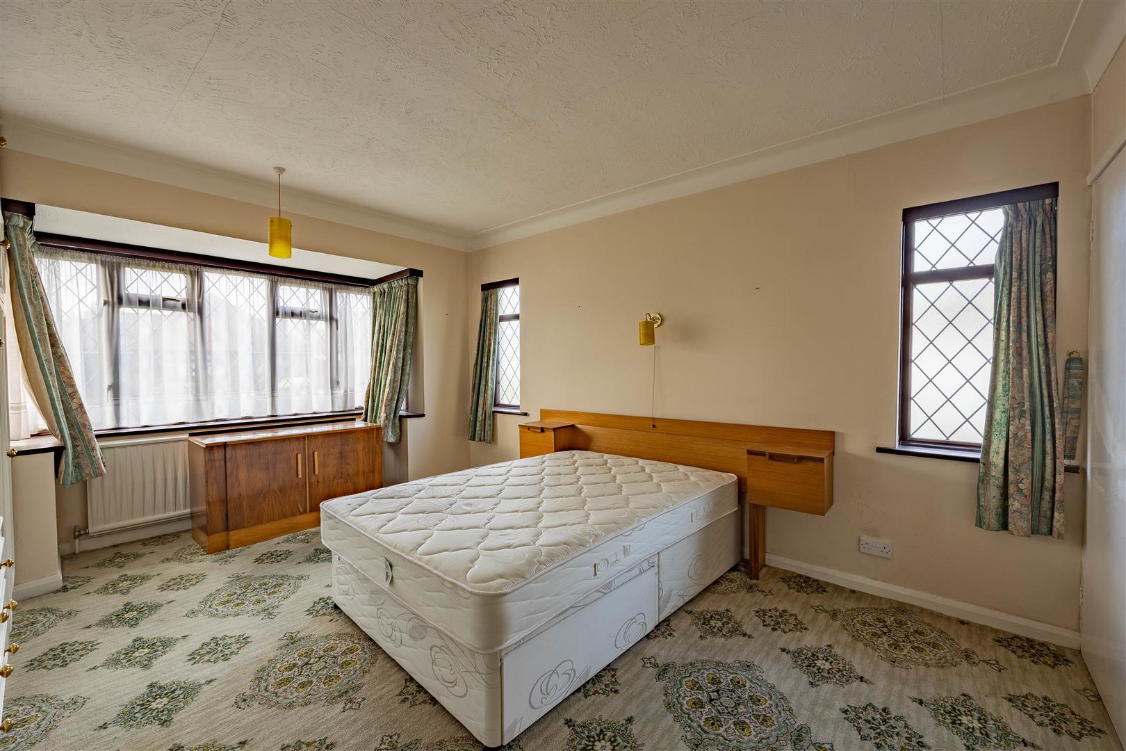 Appointmoor | Chadacre Road, Thorpe Bay